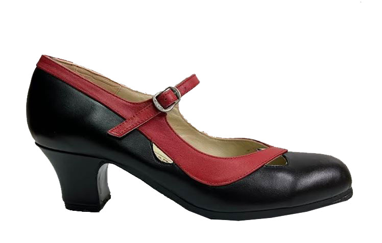 Flamenco Shoes from Begoña Cervera. Salón Correa II | FlamencoExport