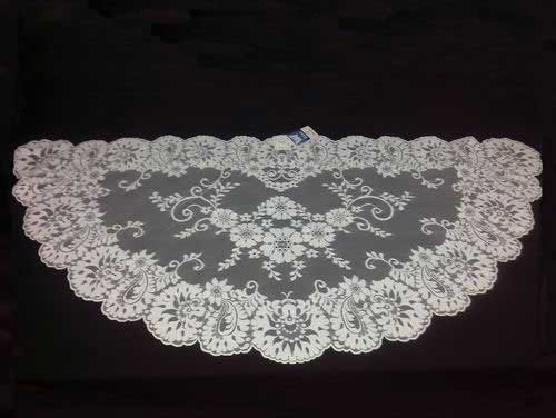 Triangular Mantilla Half Moon 80x160 cm | FlamencoExport